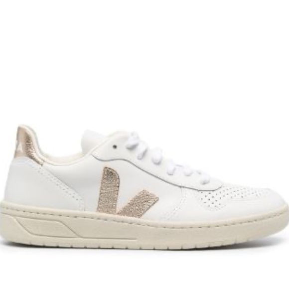 Veja | Shoes | Veja V Low Top Sneakers R | Poshmark